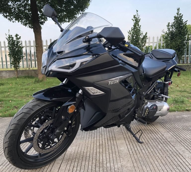 Falcon 250cc Automatic Sport Bike - 1 Cylinder, Water Cooled
