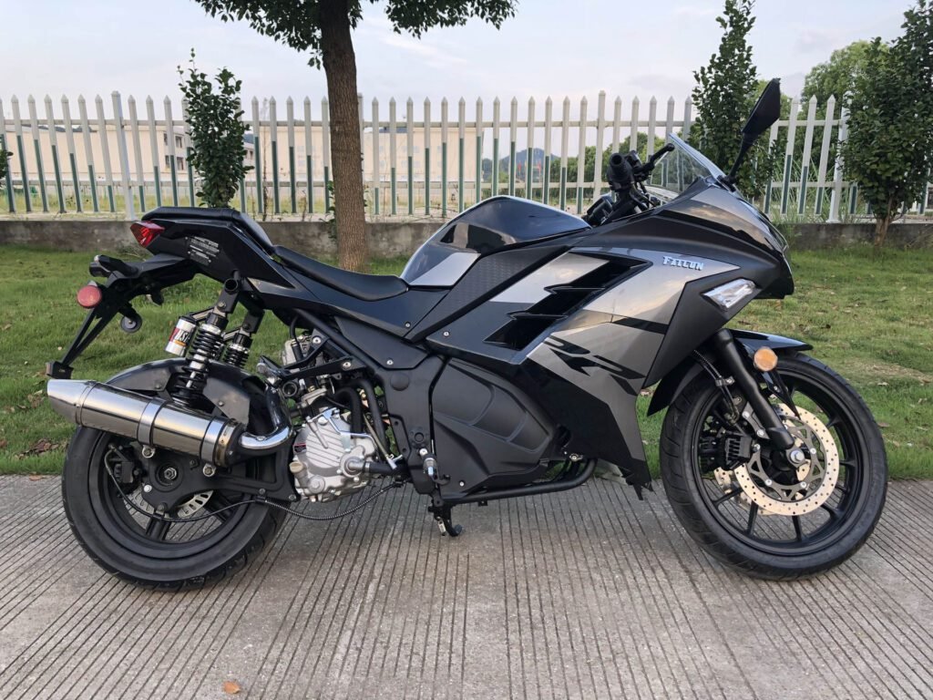 Falcon 250cc Automatic Sport Bike - 1 Cylinder, Water Cooled