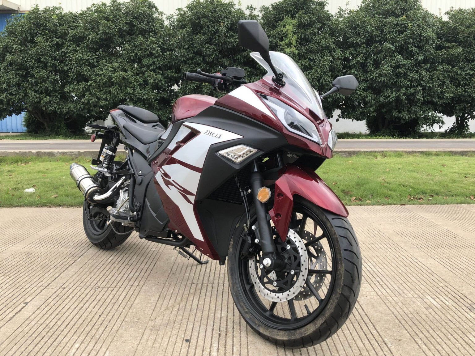 Falcon 250cc Automatic Sport Bike - 1 Cylinder, Water Cooled