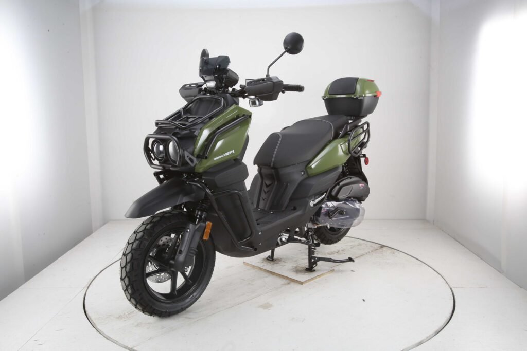 Vitacci Tank Pro 200 EFI Street Legal Scooter - Pioneer Powersports