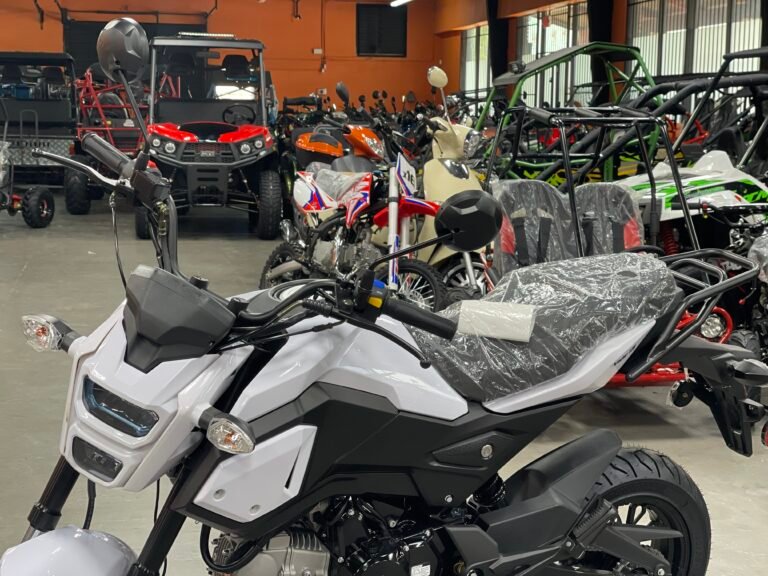 Boss Motor Vader 125 Street Bike | Shop 125cc Street Legal Bike
