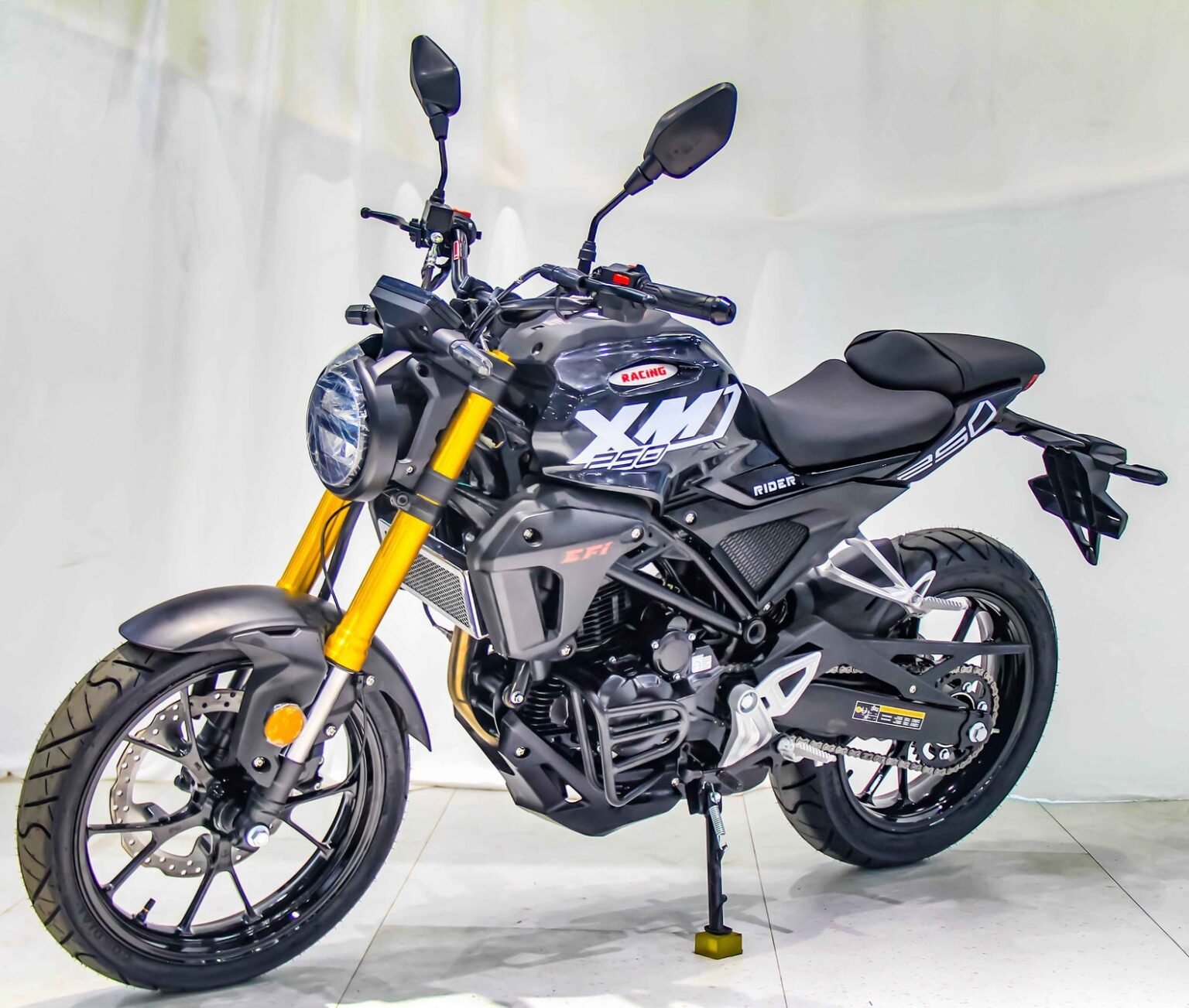 XMT 250 EFI Street Bike - Zong Shen Brand, Single Cyliner
