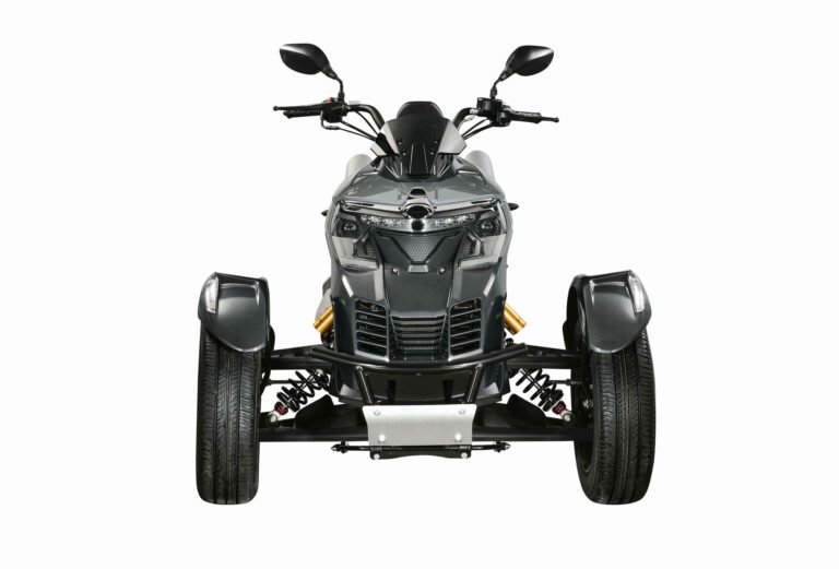 Vitacci Tryker SX300 EFI Trike - Street Legal & Stylish Ride - Pioneer ...